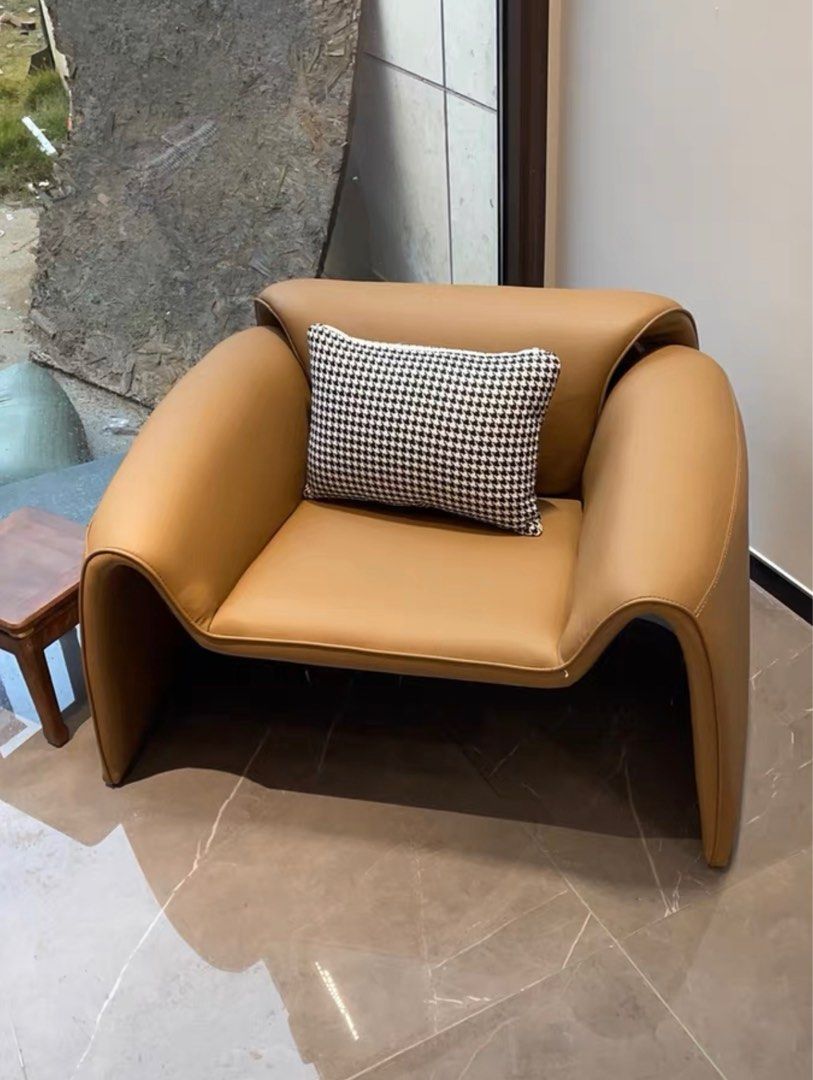 ZEBE Lounge Chair, Furniture & Home Living, Furniture, Chairs on Carousell