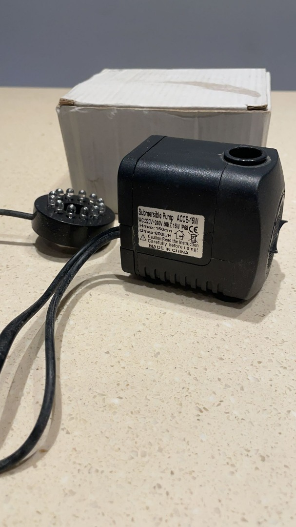 1334) SUBMERSIBLE WATER PUMP - 15W 800L/H SUBMERSIBLE PUMP WITH ...