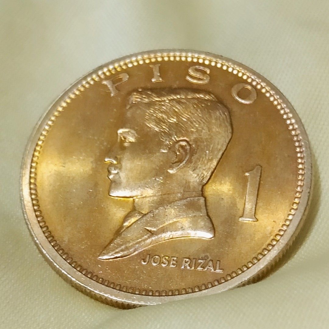 1972 Philippine 1 piso "Jose Rizal", Hobbies & Toys, Memorabilia ...