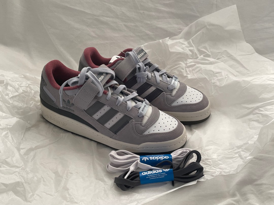 UK7 Adidas Forum 84 Low Home Alone, Men's Fashion, Footwear, Sneakers ...