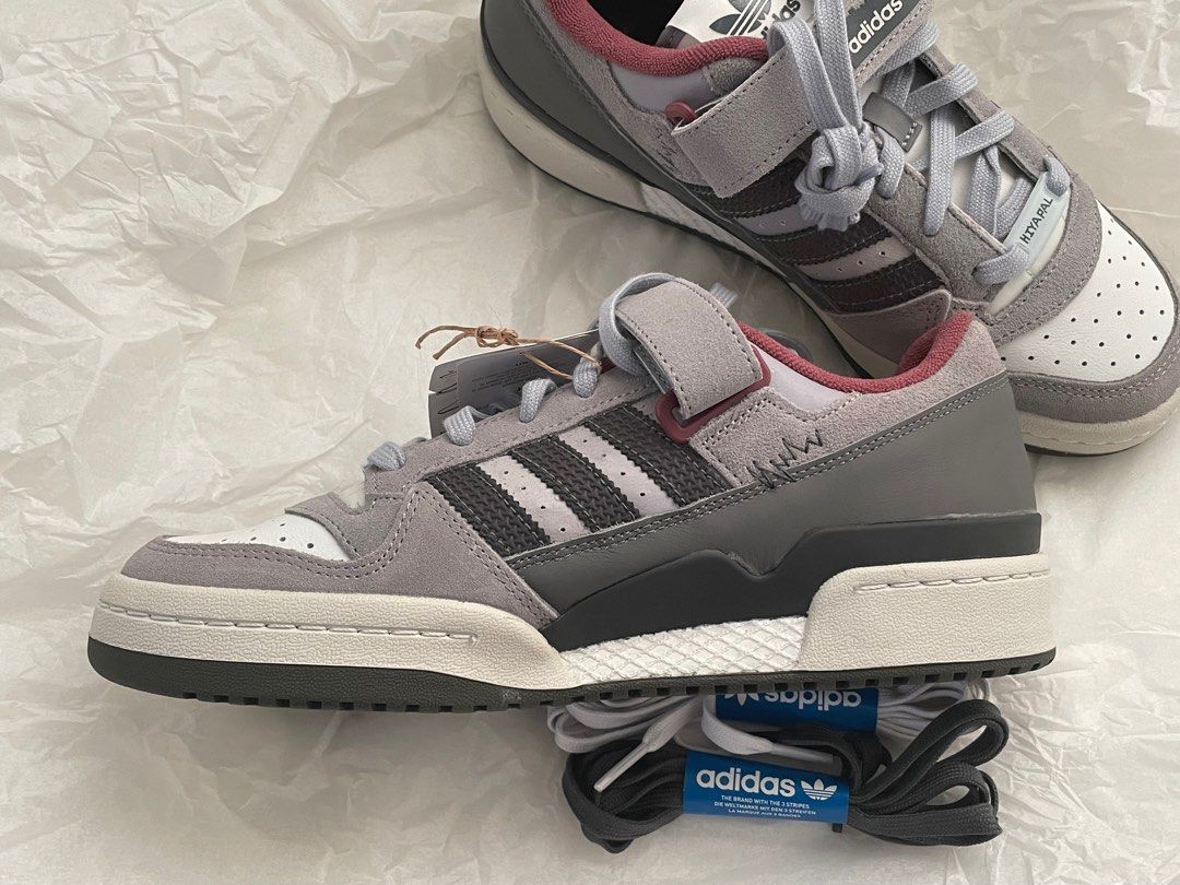 UK7 Adidas Forum 84 Low Home Alone, Men's Fashion, Footwear, Sneakers ...