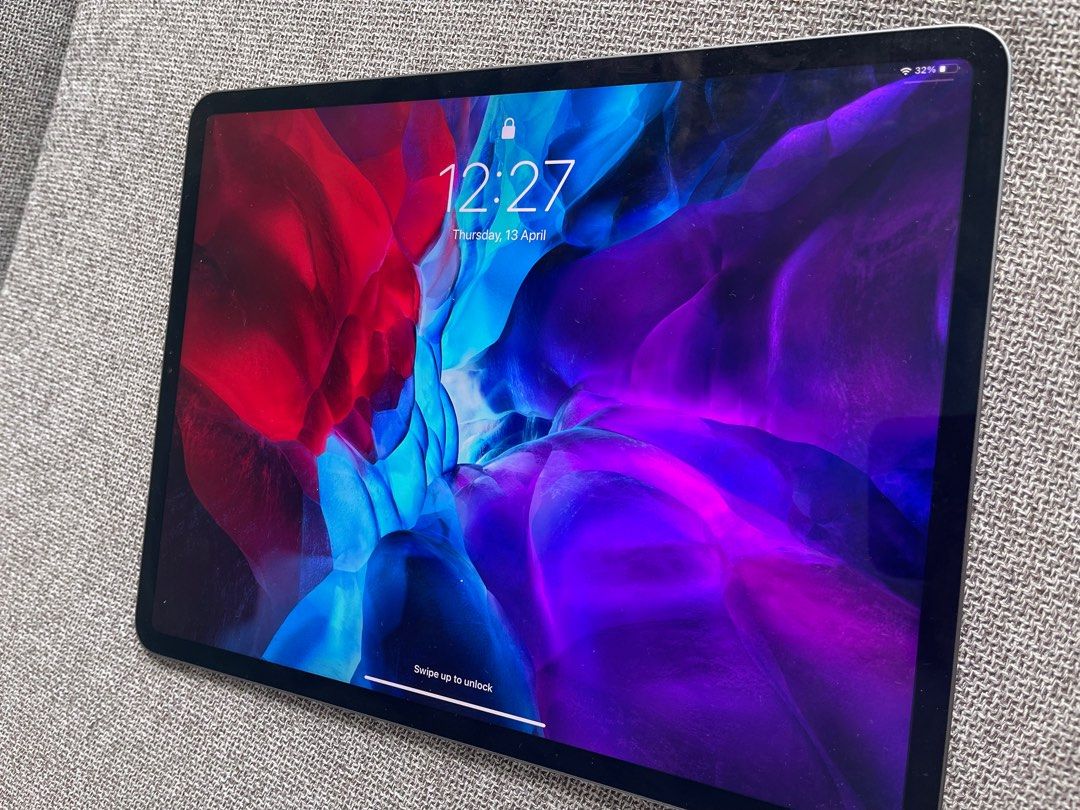 Apple ipad pro 12.9 4th gen 128gb (wifi), Mobile Phones & Gadgets, Tablets, iPad on Carousell