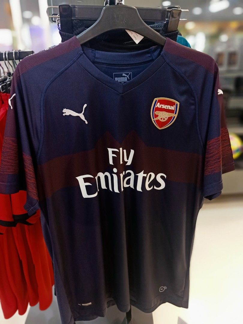 Arsenal FC 2015/16 Original Away Jersey, Men's Fashion, Activewear on ...