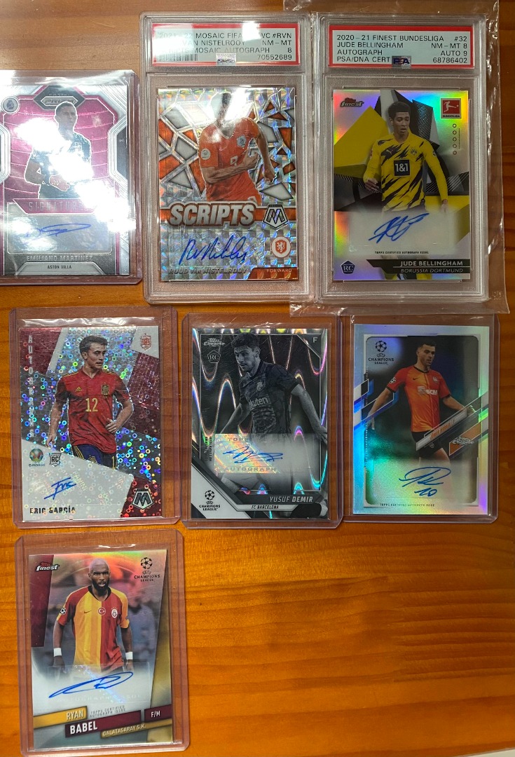 Lucky draw Assorted soccer panini topps autograph cards (Tags: messi ...