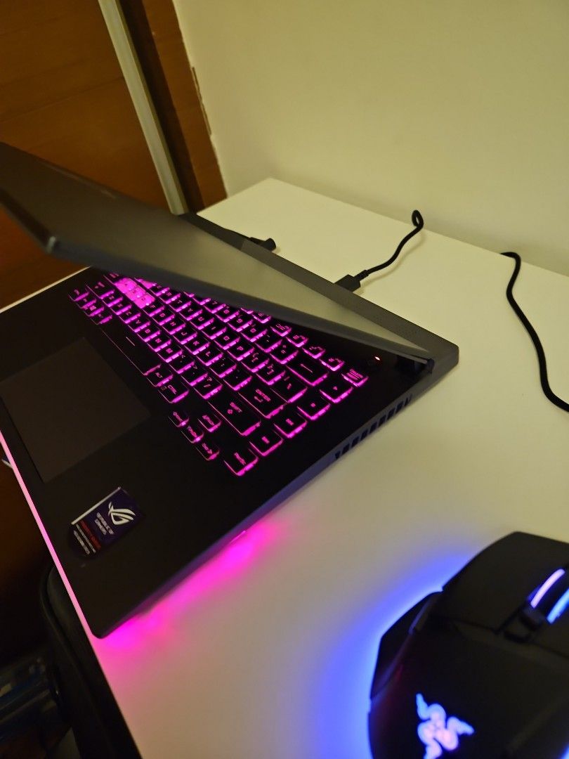 Asus ROG Strix powerful gaming laptop without gaming mouse, Computers ...