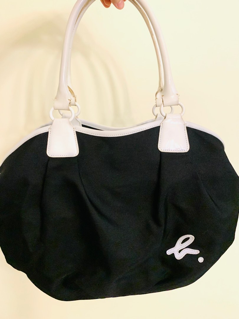 Authentic Agnes B bag, Women's Fashion, Bags & Wallets, Shoulder Bags ...