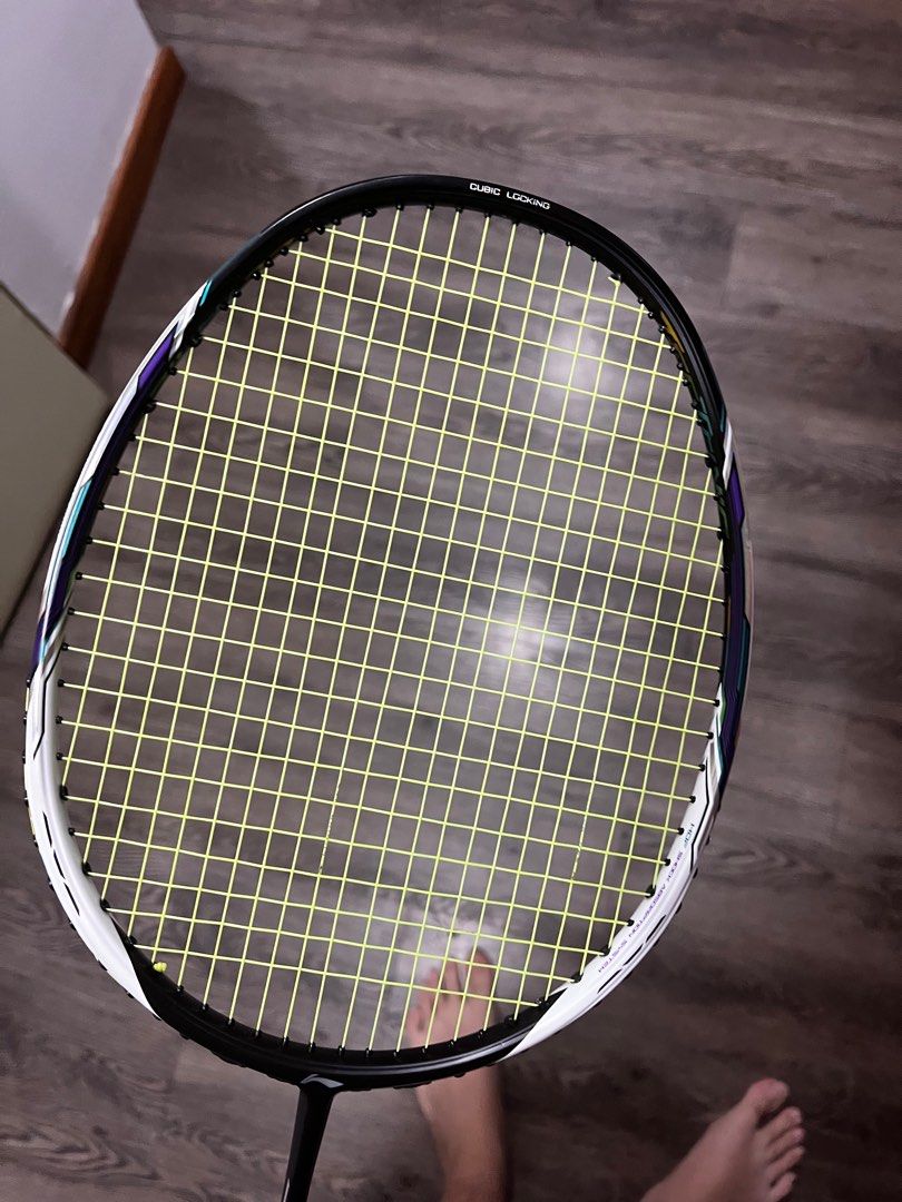 Badminton racket lining tectonic 9 limited edition, Sports Equipment ...
