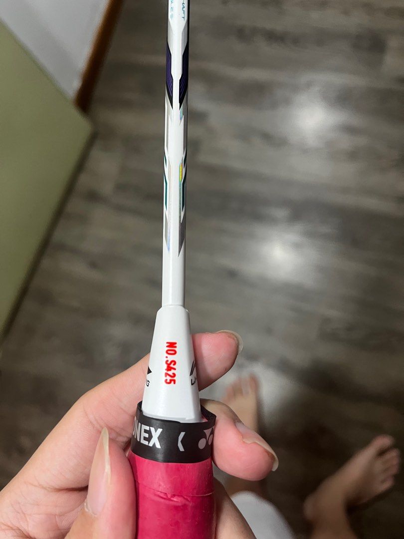 Badminton racket lining tectonic 9 limited edition, Sports Equipment ...