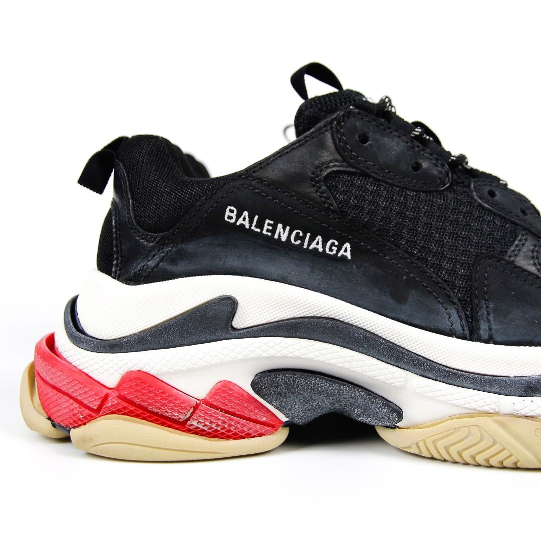 Balenciaga Triple S, Men's Fashion, Footwear, Sneakers on Carousell