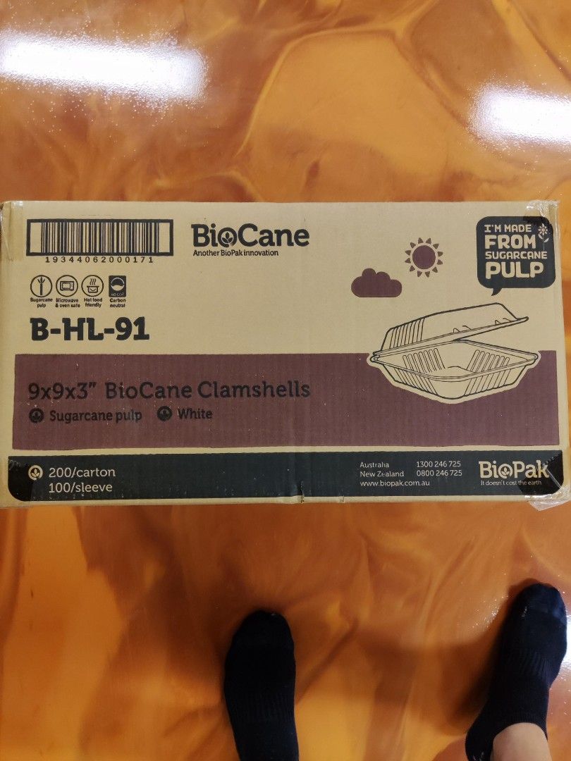 Biocane Clamshell containers White, Food & Drinks, Packaged & Instant ...
