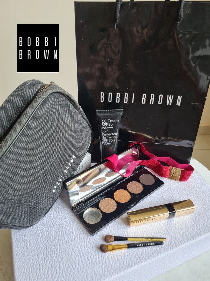 Bobbi set, Beauty & Personal Care, Face, Makeup on Carousell
