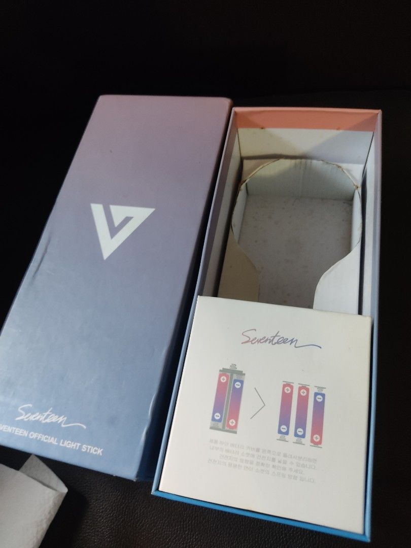 Carat bong version 1 seventeen lightstick, Hobbies & Toys, Memorabilia ...