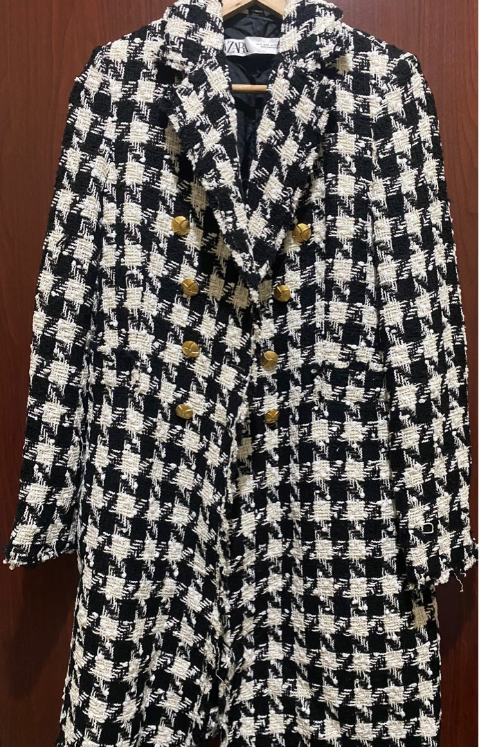 checkered coat, Women's Fashion, Coats, Jackets and Outerwear on Carousell