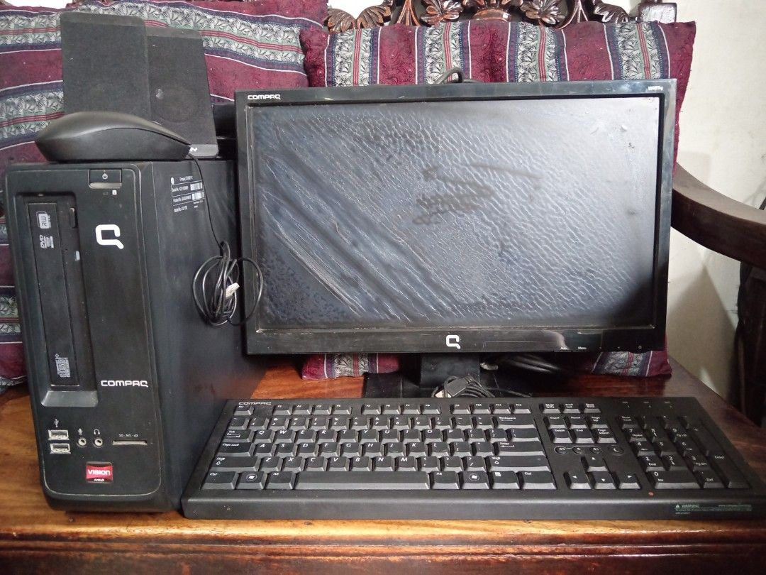 Compaq Desktop Computer Set On Carousell