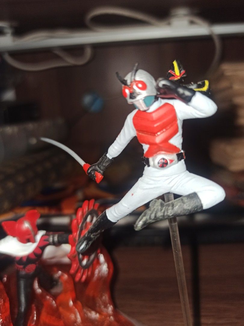 Diorama kamen rider X vs Apollo Geist with fire effects, Hobbies & Toys ...
