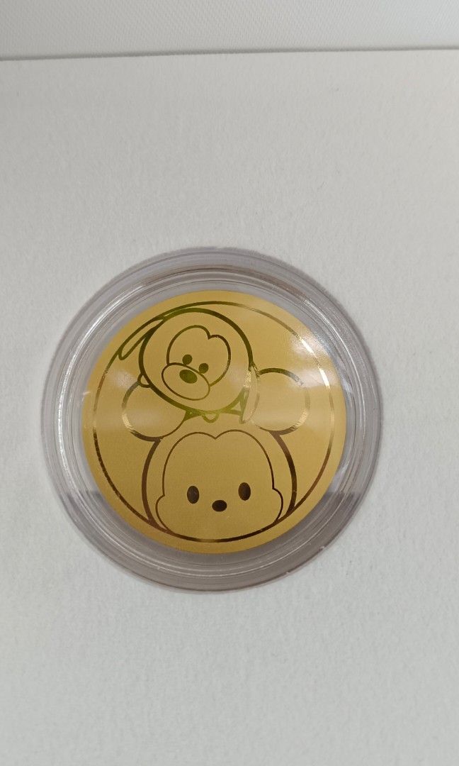 Disney Tsum Tsum Mickey & Pluto Gold Coin, Hobbies & Toys, Collectibles ...