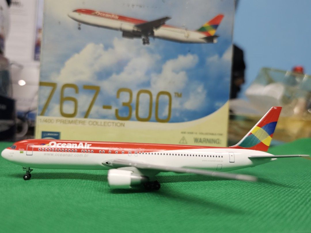 Dragon Wings Avianca B767-300 1:400 scale diecast airplane, Hobbies ...