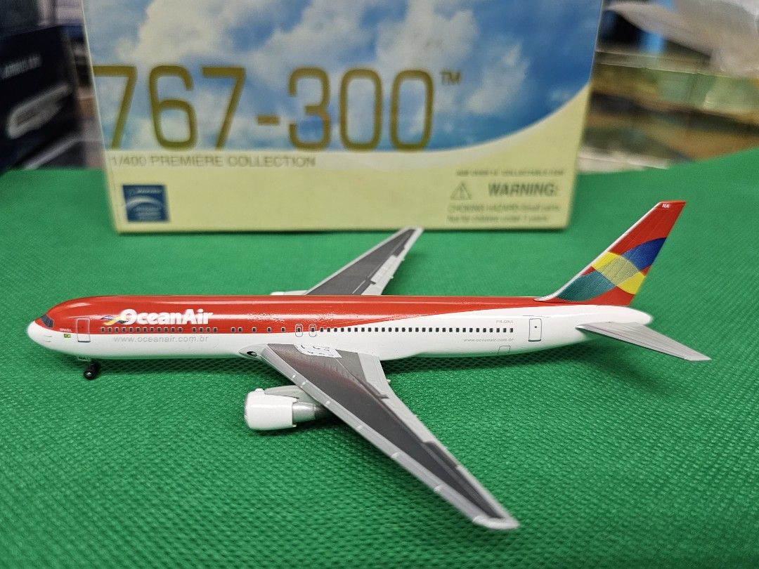 Dragon Wings Avianca B767-300 1:400 scale diecast airplane, Hobbies ...