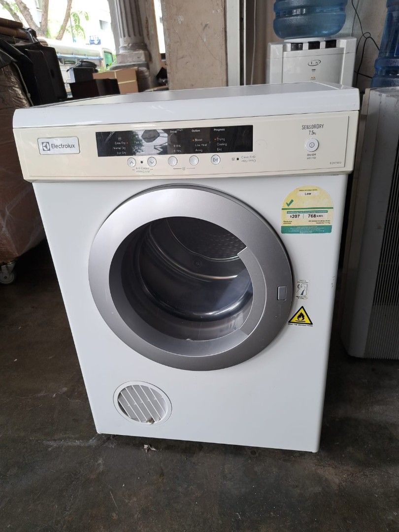 Electrolux 7.5kg sensor Dryer warranty 2months, TV & Home Appliances ...