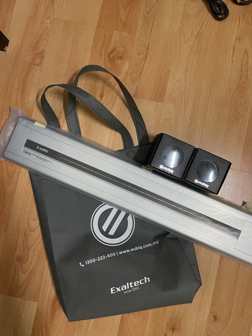 Eubiq 600mm SH1 Surface Mounted Power Track, Services, Electronics ...