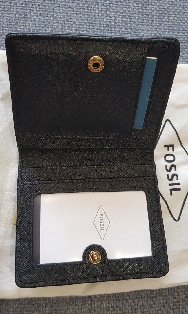 Fossil RFID Wallet, Women's Fashion, Bags & Wallets, Wallets & Card ...
