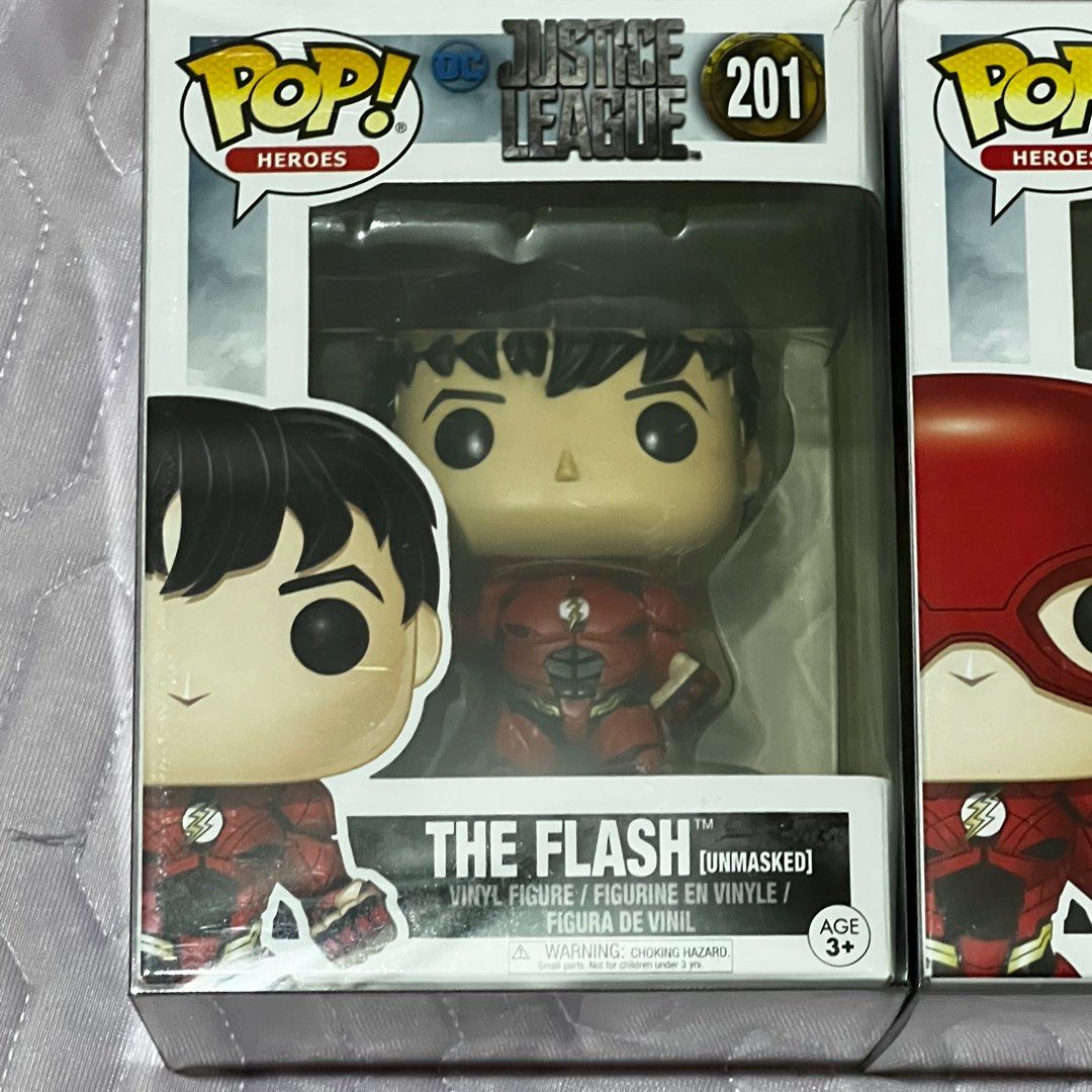 退坑超便宜亂賣一通 Funko pop#201 正版 閃電俠無面具 稀有款 絕版 台灣無代理, 書籍、休閒與玩具, 玩具、公仔、桌遊在旋轉拍賣