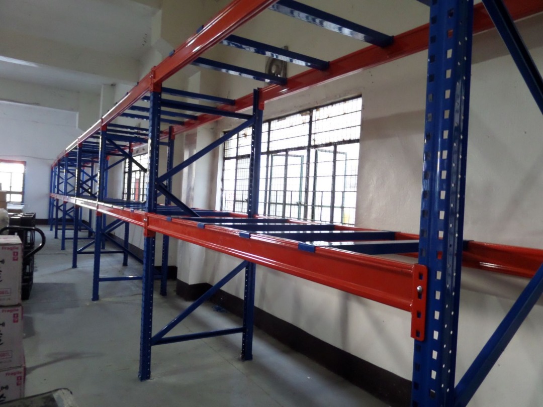 Heavy Duty Warehouse Racking System, Furniture & Home Living, Furniture ...