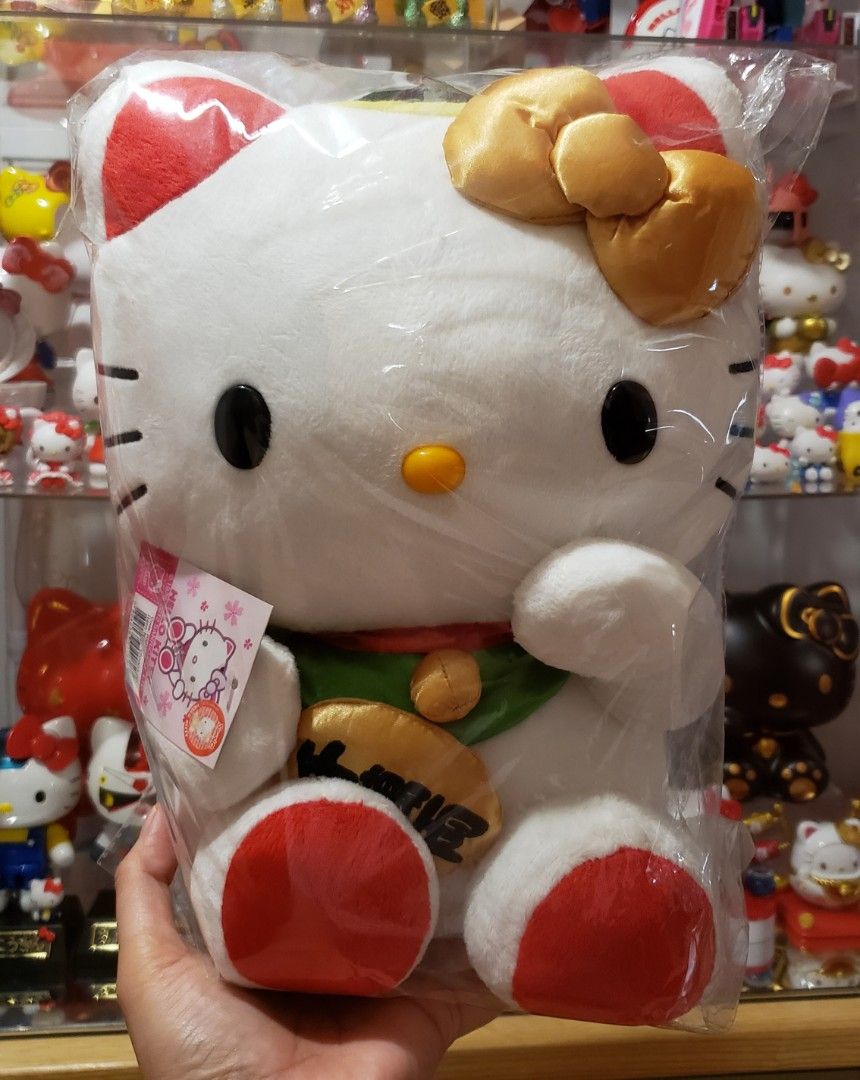 Hello Kitty Lucky Cat, 興趣及遊戲, 收藏品及紀念品, 古董收藏 - Carousell