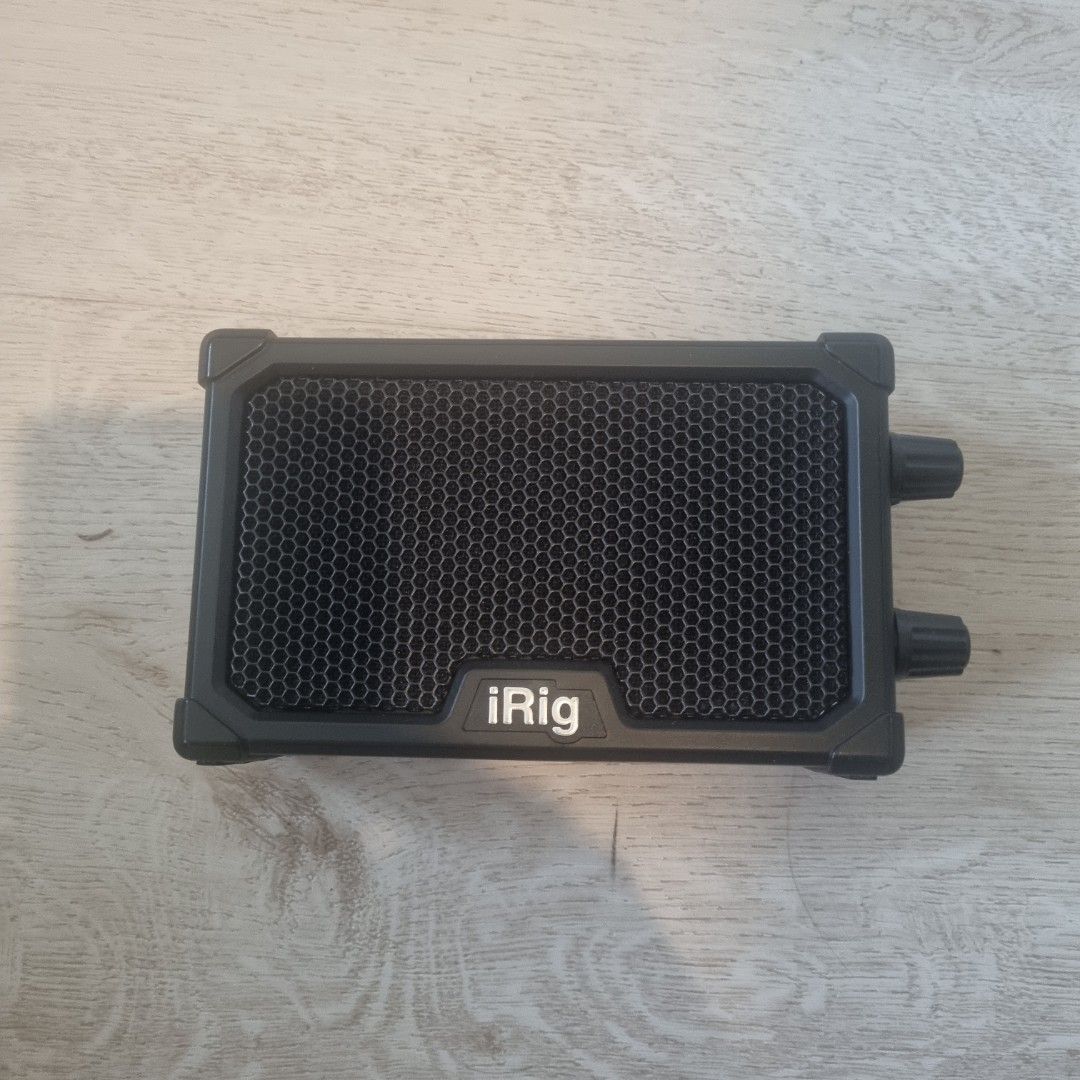 iRig Nano Amp - Battery Powered Portable Guitar Amplifier, Audio ...
