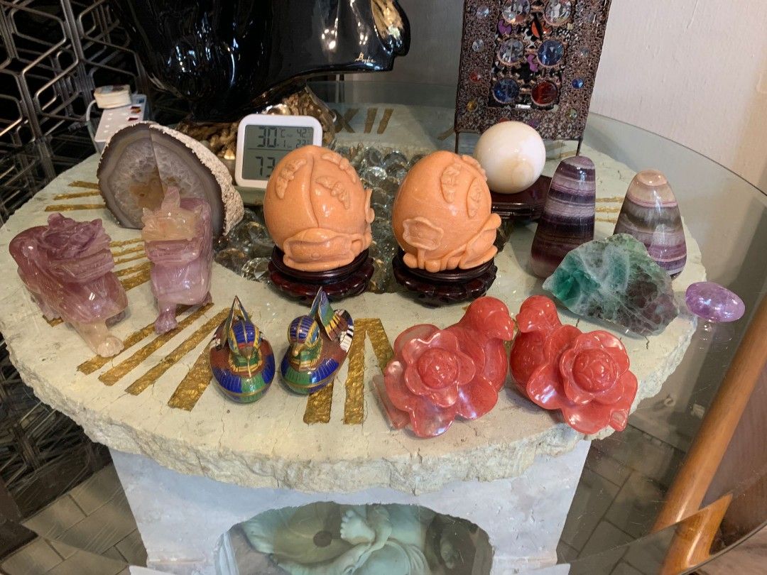 Jade stone symbols of good health stone, Everything Else on Carousell