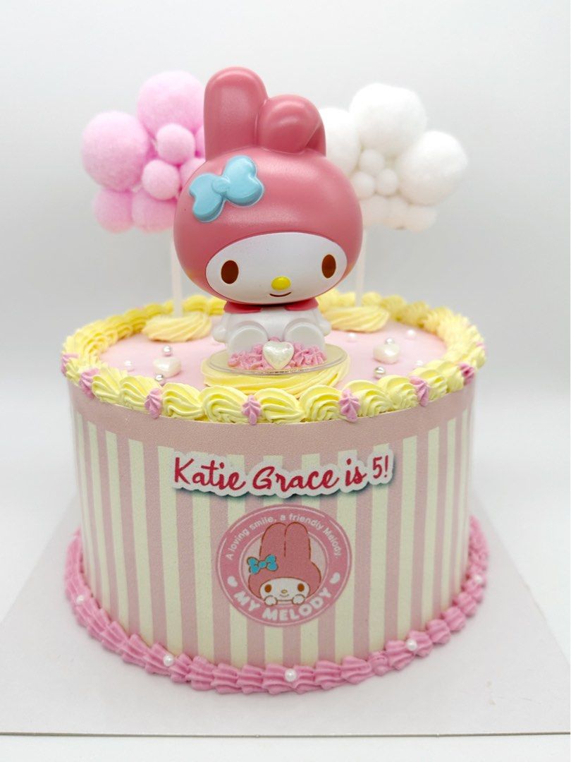 Kuromi Cake Sanrio Cake, Food & Drinks, Homemade Bakes on Carousell