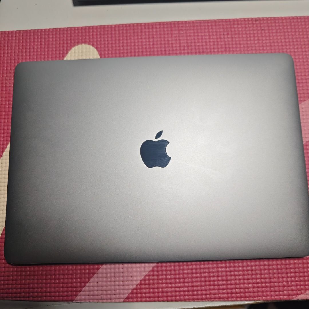 MacBook Pro Retina 2017 Core i5 8gig RAM 128gig SSD Looks New ...