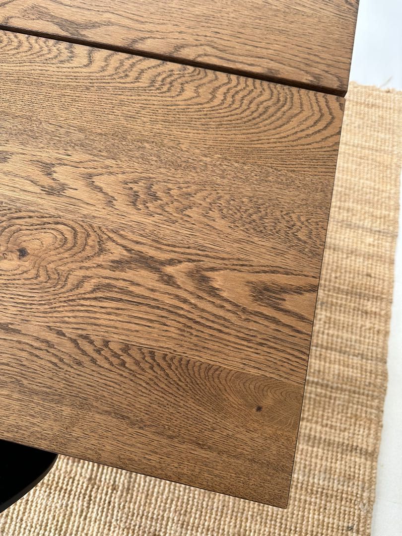Medium Wood Timber Dining Table, 傢俬＆家居, 傢俬, 桌子 - Carousell