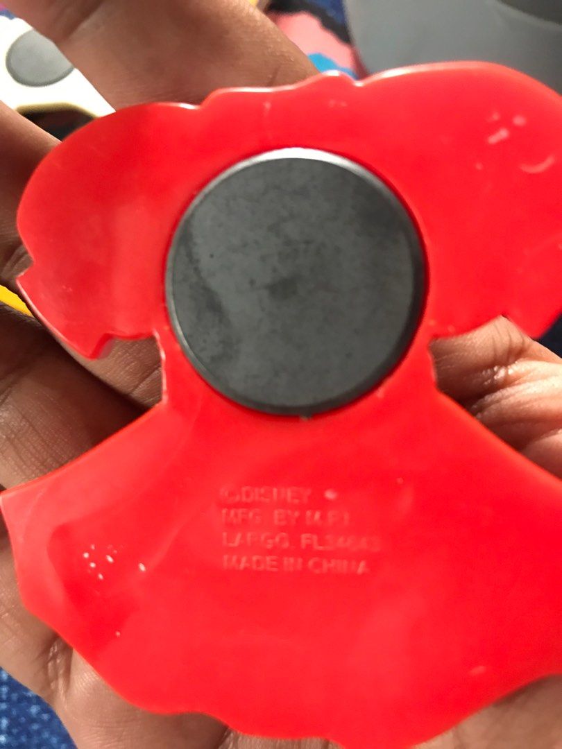 minnie mouse ref magnet original on Carousell