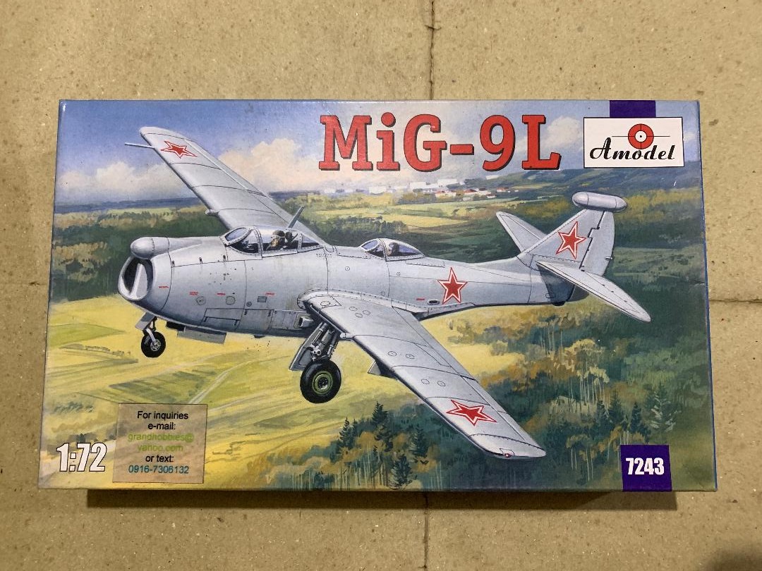 Model Kit: AMODEL 1:72 Scale: Mig-9L Russian Attack Fighter, Hobbies ...