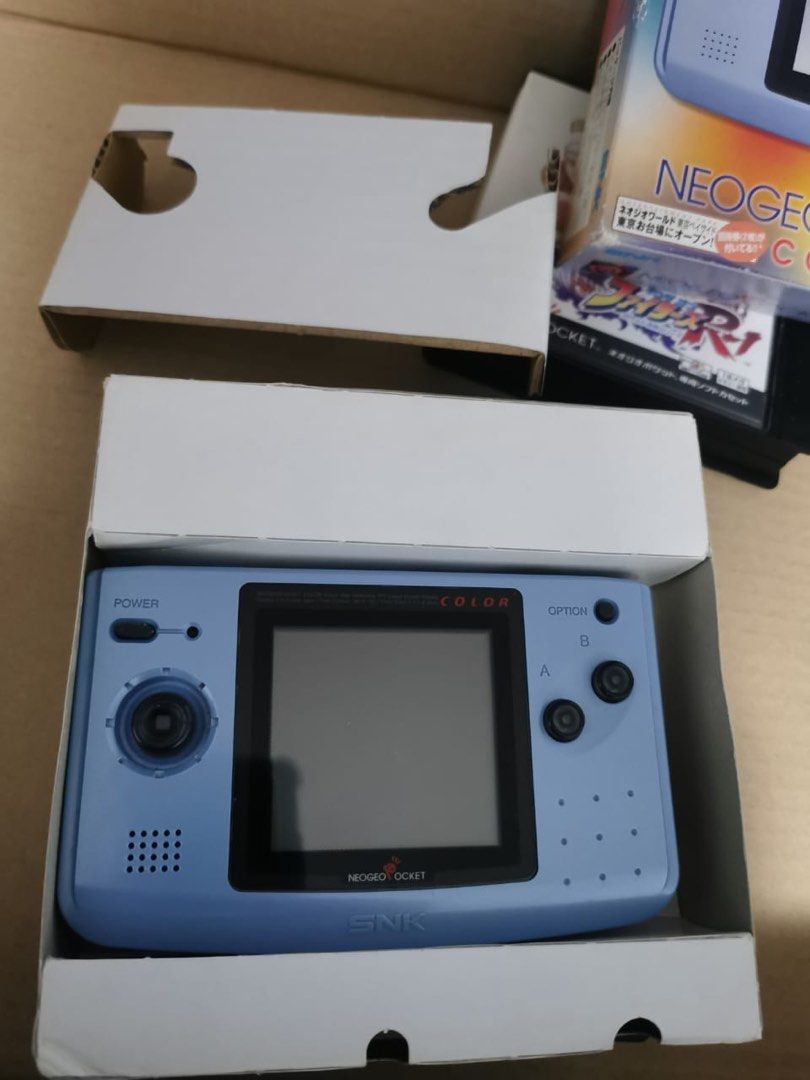 Neo Geo Pocket Color with 2 king of fighters NeoGeo ngpc, Video Gaming ...