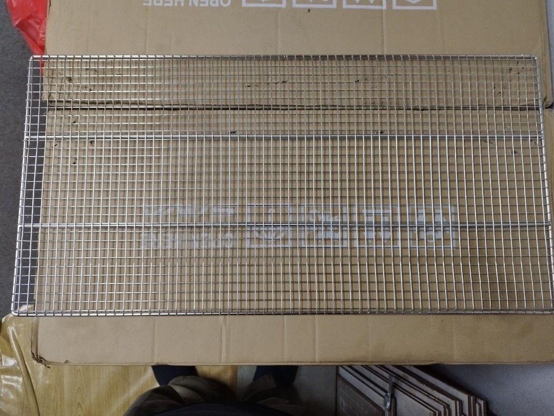 Oven wire mesh tray for baking, Furniture & Home Living, Kitchenware ...