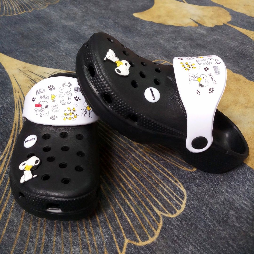 Peanuts Snoopy Clogs Sandals, Babies & Kids, Babies & Kids Fashion on ...