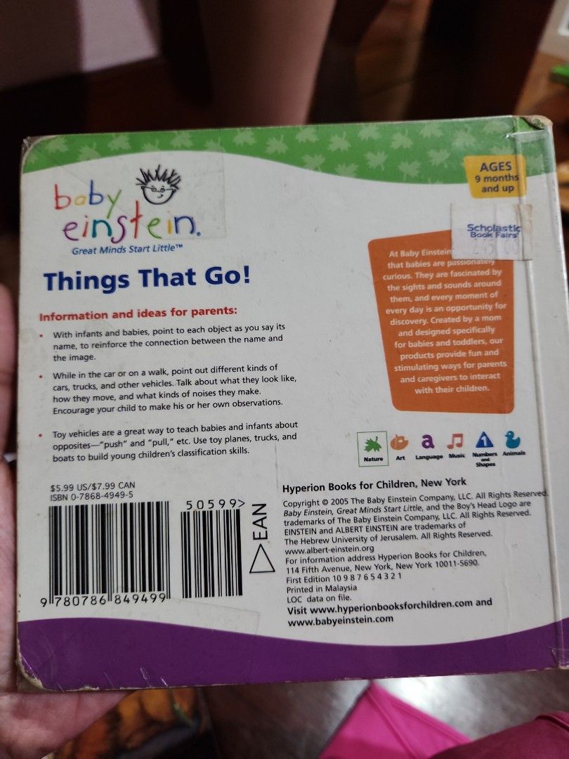 Preloved board book Baby Einstein Things that Go, Hobbies & Toys, Books ...