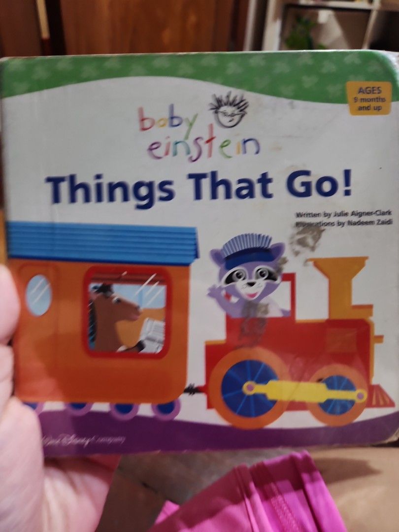Preloved board book Baby Einstein Things that Go, Hobbies & Toys, Books ...