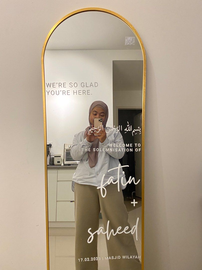 [RENT] Mirror / Wedding Signboard, Furniture & Home Living, Home Decor ...