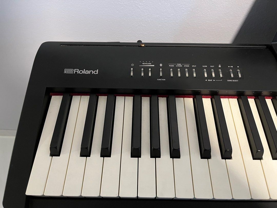 Roland FP-30 Digital Piano FP30 FP 30 not FP-30x, Hobbies & Toys, Music ...