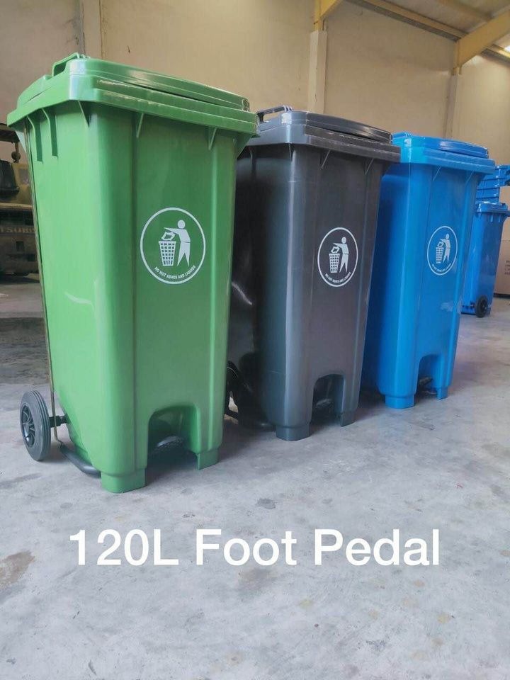 ROLLING TRASH BIN 120LITER, Furniture & Home Living, Cleaning ...