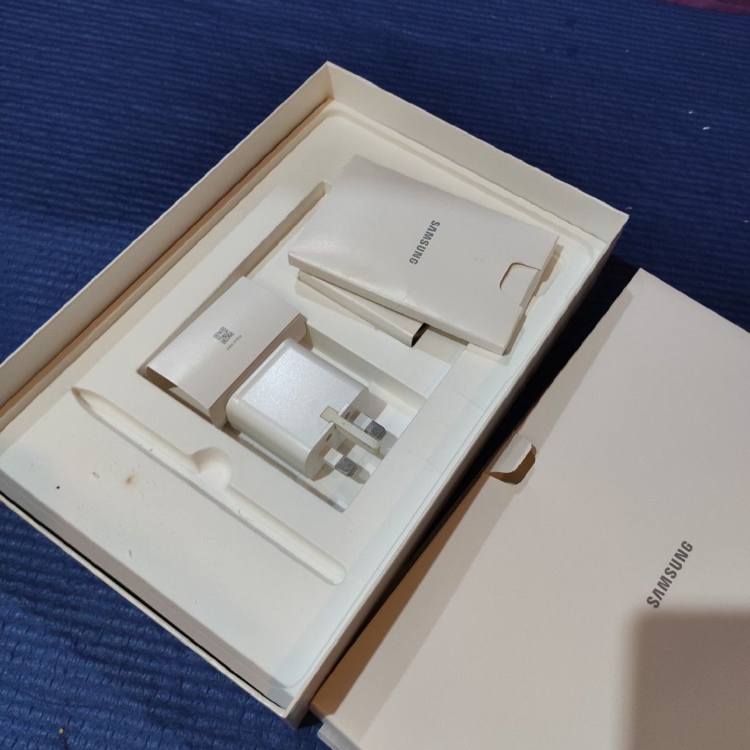 SAMSUNG TAB S7 FULL Package, Mobile Phones & Gadgets, Tablets, Android ...