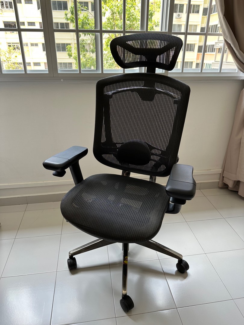 Secretlab NeueChair with headrest, Furniture & Home Living, Furniture ...