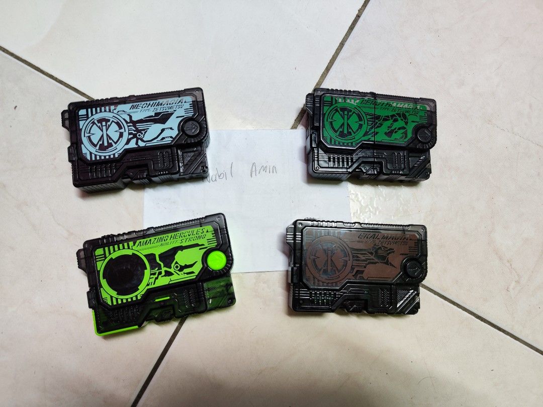 SG/GP Progrise key Kamen Rider Zero one, Hobbies & Toys, Toys & Games ...