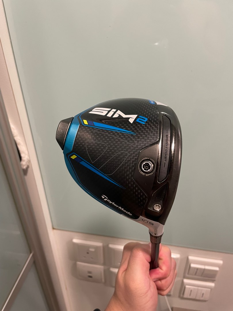 Sim 2 driver, Sports Equipment, Sports & Games, Golf on Carousell