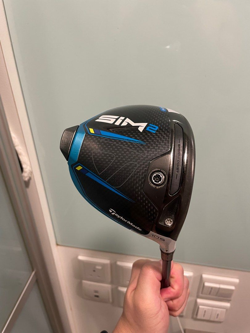 Sim 2 driver, Sports Equipment, Sports & Games, Golf on Carousell