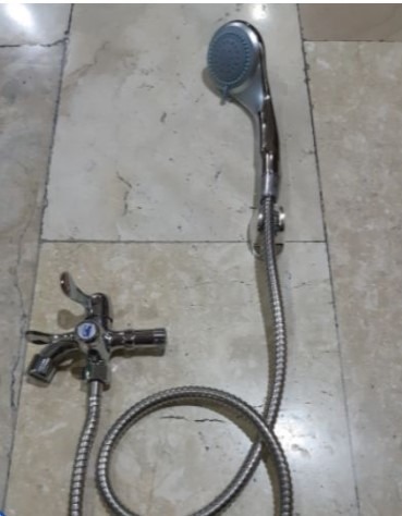 Telephone Shower Set 2in1 Shower Head with Faucet, Furniture & Home ...