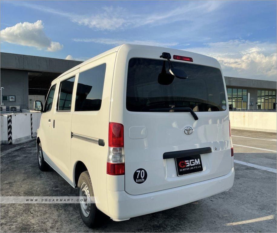 Toyota Liteace GL, Cars, Commercial Vehicles, Used on Carousell